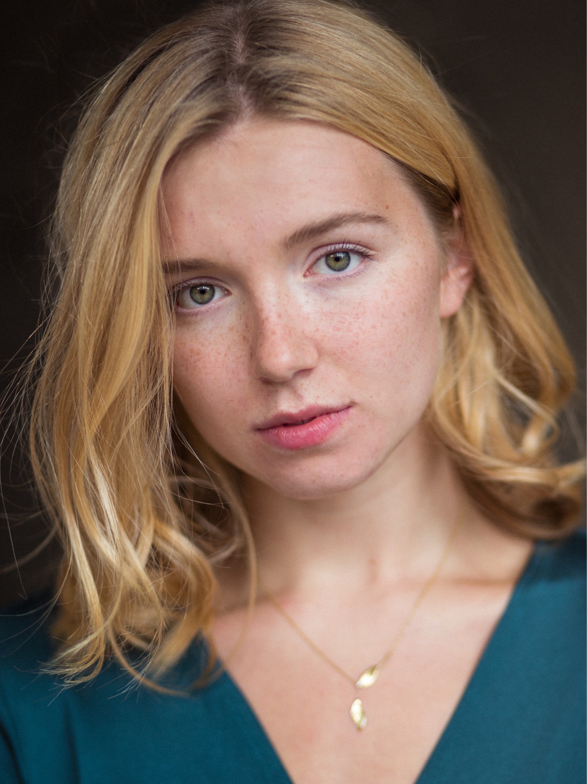 Alyth Ross | Advoice